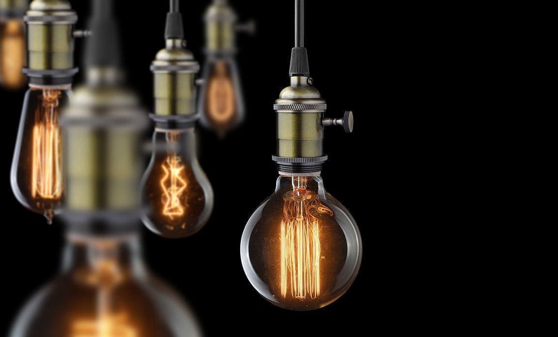 Five Ideas for how to use Festoon Lighting in your Back Yard | Mr ...